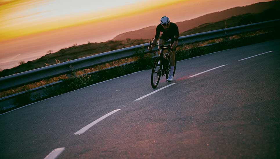 GameChanger | Faster forward | Aero helmet | ABUS